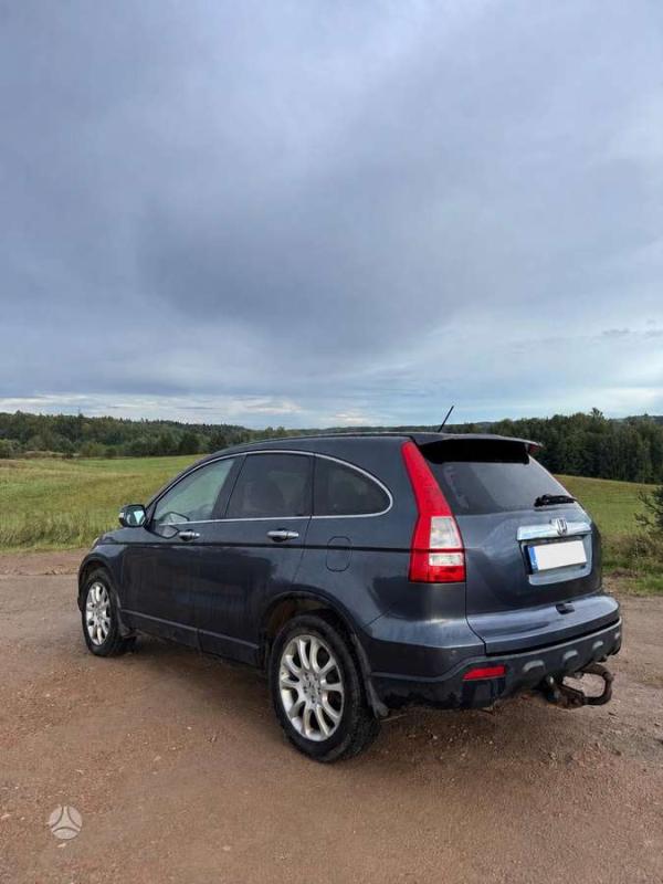 Blue Honda CR-V 2007 in Trakai, with an engine capacity of 2.20 L and mileage of 440 thousand km for 2490 €, photo 3 on AUTOMOTO.COM.LV