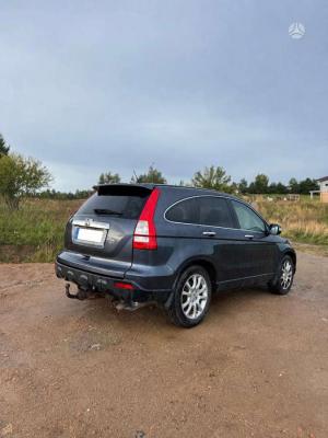 Blue Honda CR-V 2007 in Trakai, with an engine capacity of 2.20 L and mileage of 440 thousand km for 2490 €, photo 4 on AUTOMOTO.COM.LV