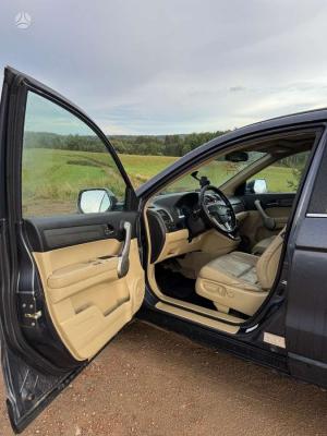Blue Honda CR-V 2007 in Trakai, with an engine capacity of 2.20 L and mileage of 440 thousand km for 2490 €, photo 7 on AUTOMOTO.COM.LV