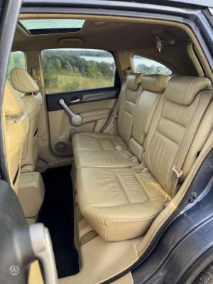 Blue Honda CR-V 2007 in Trakai, with an engine capacity of 2.20 L and mileage of 440 thousand km for 2490 €, photo 13 on AUTOMOTO.COM.LV