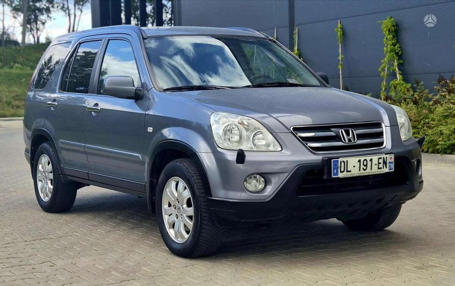 Blue Honda CR-V 2007 in Vilnius, with an engine capacity of 2.20 L and mileage of 278 thousand km for 4750 €, photo 5 on AUTOMOTO.COM.LV