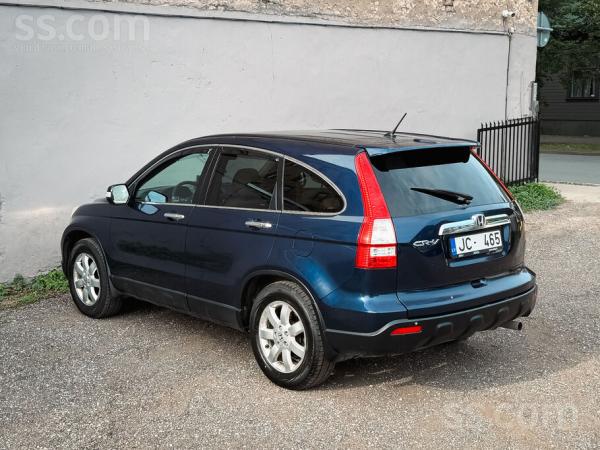 Zils Honda CR-V 2007 Rīga, ar dzinēja tilpumu 2.00 L un nobraukumu 321 tūkst. km par 1850 €, foto 6 vietnē AUTOMOTO.COM.LV