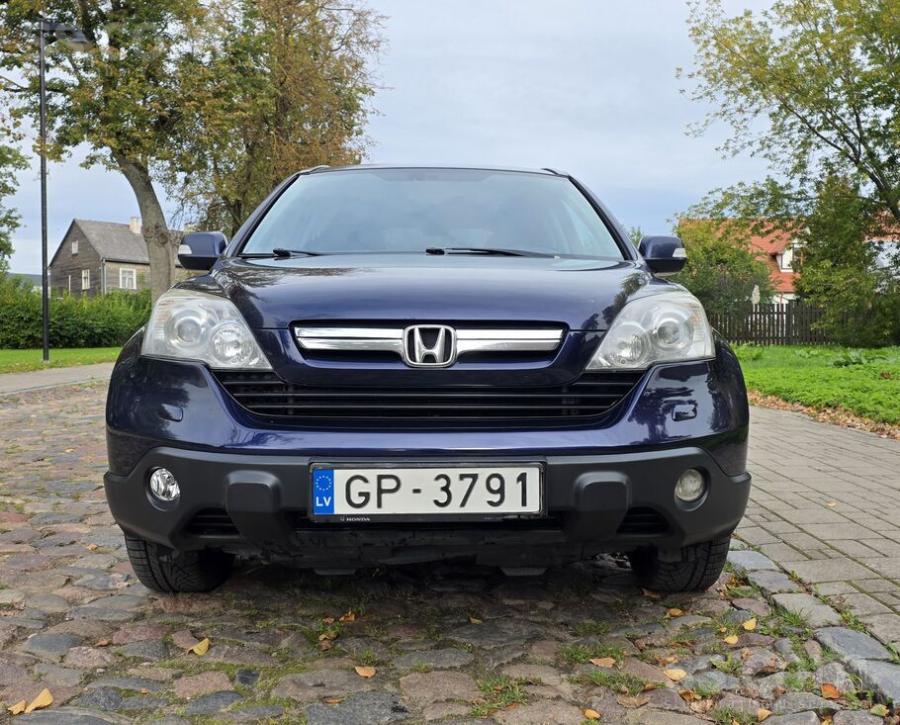 Blue Honda CR-V 2007 in Jelgava, with an engine capacity of 2.00 L and mileage of 0 thousand km for 2390 €, photo 6 on AUTOMOTO.COM.LV