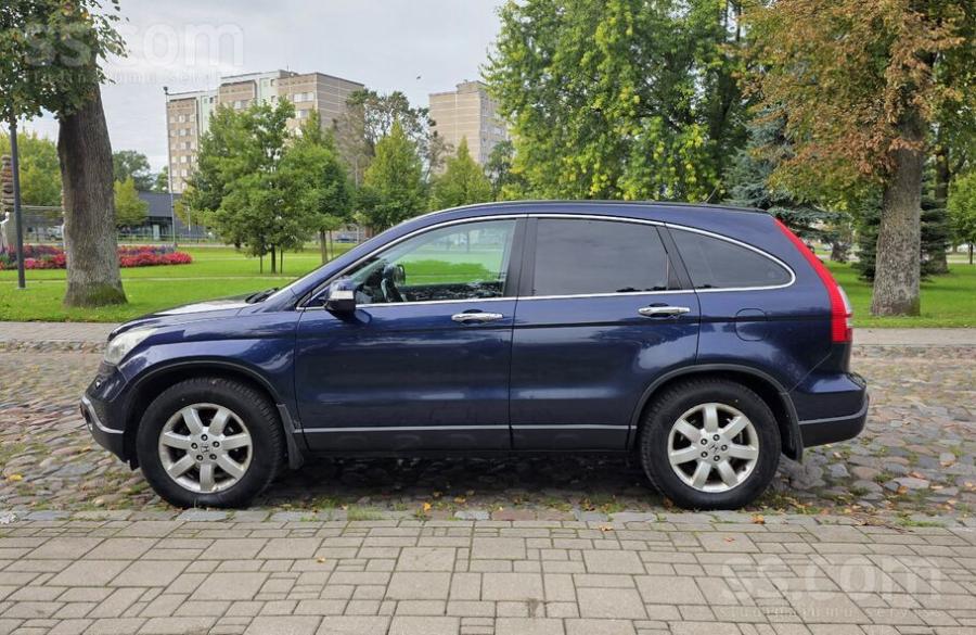 Blue Honda CR-V 2007 in Jelgava, with an engine capacity of 2.00 L and mileage of 0 thousand km for 2390 €, photo 9 on AUTOMOTO.COM.LV