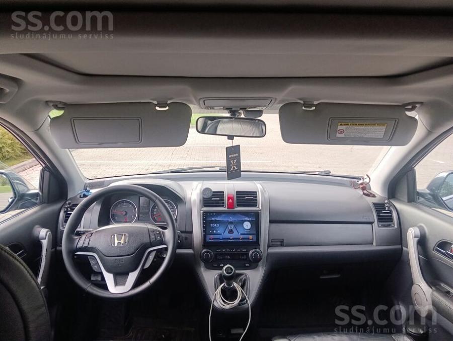 Blue Honda CR-V 2007 in Riga, with an engine capacity of 2.20 L and mileage of 420 thousand km for 4500 €, photo 6 on AUTOMOTO.COM.LV