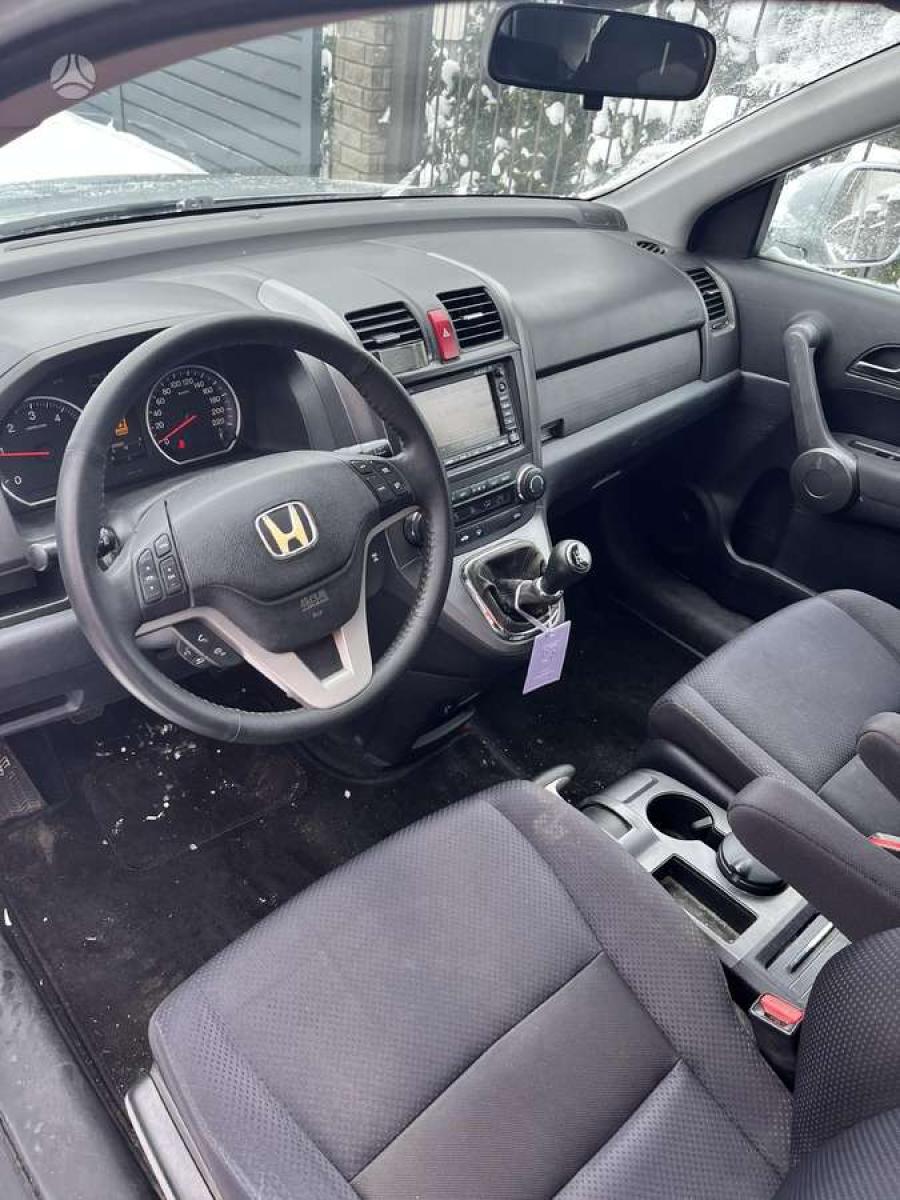 Zils Honda CR-V 2008 Viļņa, ar dzinēja tilpumu 2.20 L un nobraukumu 313 tūkst. km par 3630 €, foto 6 vietnē AUTOMOTO.COM.LV