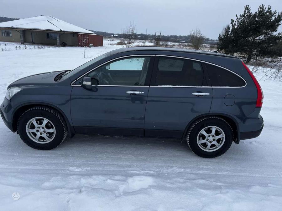 Blue Honda CR-V 2008 in Kaisiadorys, with an engine capacity of 2.00 L and mileage of 256 thousand km for 4850 €, photo 4 on AUTOMOTO.COM.LV
