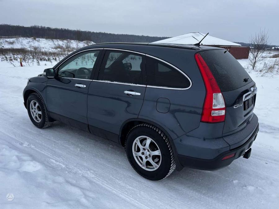 Blue Honda CR-V 2008 in Kaisiadorys, with an engine capacity of 2.00 L and mileage of 256 thousand km for 4850 €, photo 5 on AUTOMOTO.COM.LV