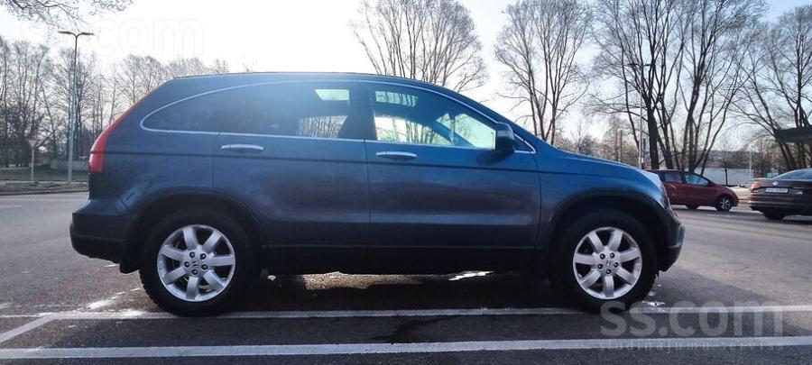 Zils Honda CR-V 2008 Rīga, ar dzinēja tilpumu 2.00 L un nobraukumu 236 tūkst. km par 4900 €, foto 9 vietnē AUTOMOTO.COM.LV
