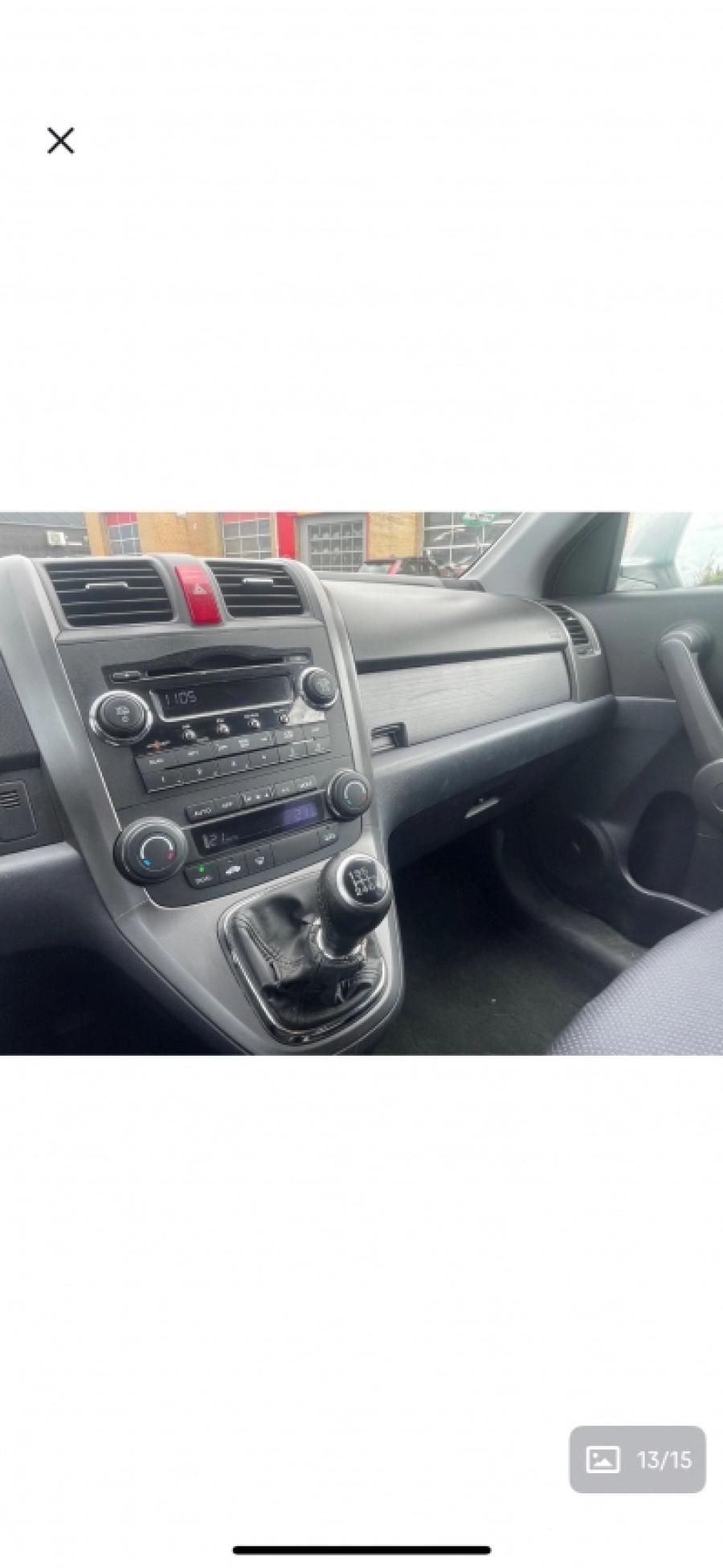 Blue Honda CR-V 2008 in Riga, with an engine capacity of 2.20 L and mileage of 261 thousand km for 5900 €, photo 8 on AUTOMOTO.COM.LV