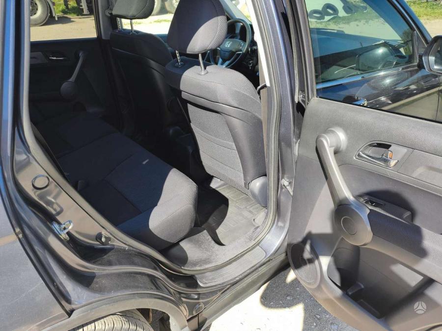 Blue Honda CR-V 2008 in Vilkaviskis, with an engine capacity of 2.20 L and mileage of 256 thousand km for 2500 €, photo 14 on AUTOMOTO.COM.LV