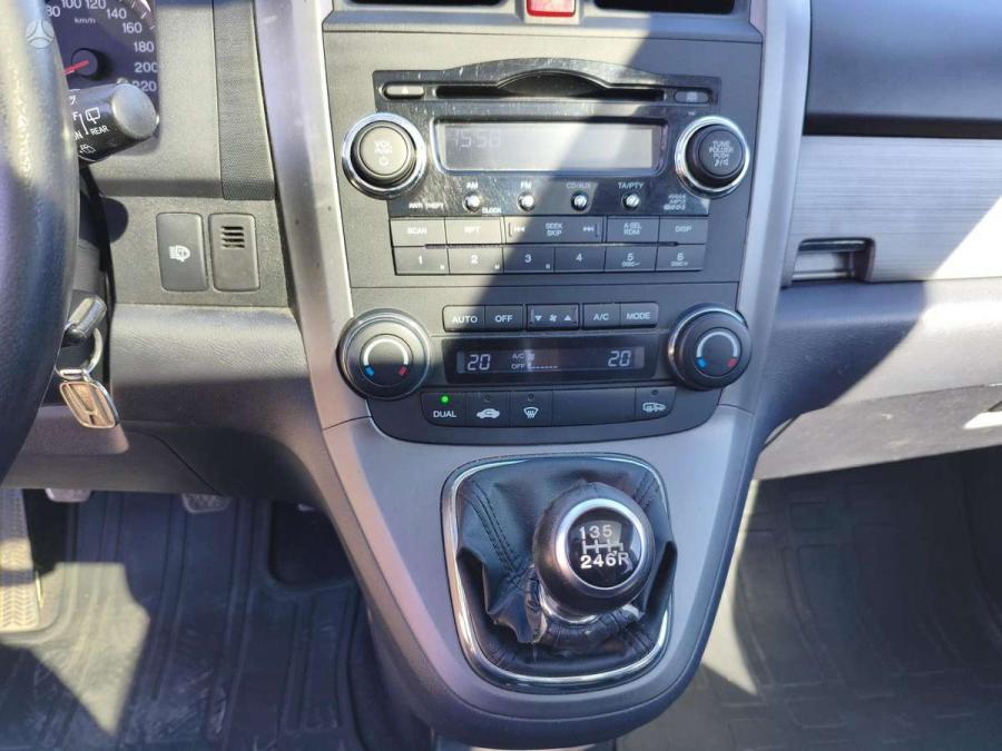 Blue Honda CR-V 2008 in Vilkaviskis, with an engine capacity of 2.20 L and mileage of 256 thousand km for 2500 €, photo 18 on AUTOMOTO.COM.LV