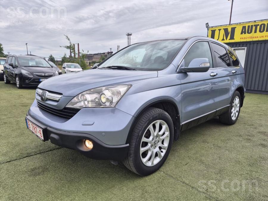 Blue Honda CR-V 2008 in Liepaja, with an engine capacity of 2.20 L and mileage of 289 thousand km for 5600 €, photo 1 on AUTOMOTO.COM.LV