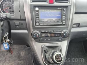 Blue Honda CR-V 2008 in Liepaja, with an engine capacity of 2.20 L and mileage of 289 thousand km for 5600 €, photo 19 on AUTOMOTO.COM.LV