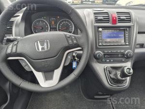 Blue Honda CR-V 2008 in Liepaja, with an engine capacity of 2.20 L and mileage of 289 thousand km for 5600 €, photo 22 on AUTOMOTO.COM.LV