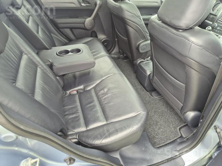 Blue Honda CR-V 2008 in Liepaja, with an engine capacity of 2.20 L and mileage of 289 thousand km for 5600 €, photo 25 on AUTOMOTO.COM.LV