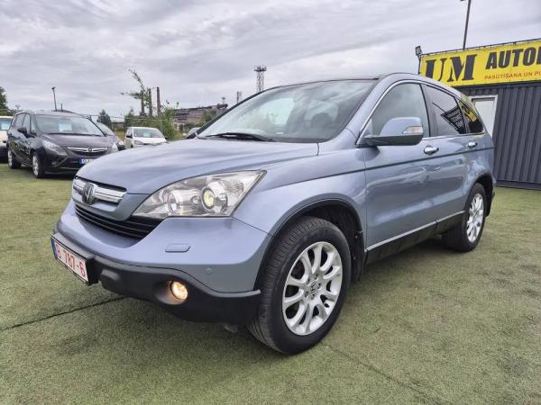 Blue Honda CR-V 2008 in Liepaja, with an engine capacity of 2.20 L and mileage of 289 thousand km for 5600 €, photo 1 on AUTOMOTO.COM.LV