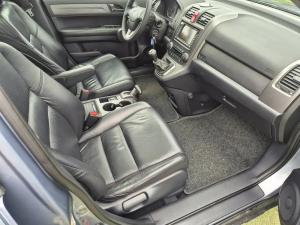 Zils Honda CR-V 2008 Liepāja, ar dzinēja tilpumu 2.20 L un nobraukumu 289 tūkst. km par 5600 €, foto 29 vietnē AUTOMOTO.COM.LV