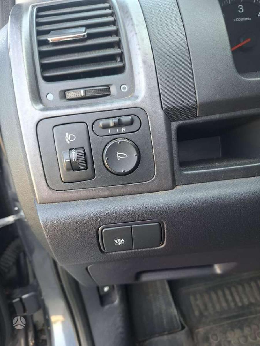 Zils Honda CR-V 2008 Kauņa, ar dzinēja tilpumu 2.20 L un nobraukumu 410 tūkst. km par 3200 €, foto 8 vietnē AUTOMOTO.COM.LV