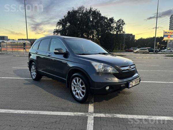 Honda CR-V 2008 Rīga vietnē Zils Honda CR-V 2008 Rīga, ar dzinēja tilpumu 2.00 L un nobraukumu 264 tūkst. km par 5999 €, foto 1 vietnē AUTOMOTO.COM.LV