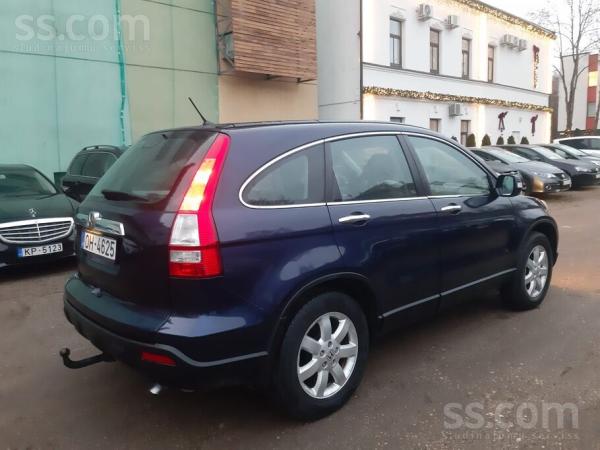 Blue Honda CR-V 2009 in Daugavpils, with an engine capacity of 2.20 L and mileage of 0 thousand km for 5950 €, photo 6 on AUTOMOTO.COM.LV
