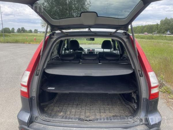 Zils Honda CR-V 2009 Rīga, ar dzinēja tilpumu 2.20 L un nobraukumu 269 tūkst. km par 5300 €, foto 4 vietnē AUTOMOTO.COM.LV