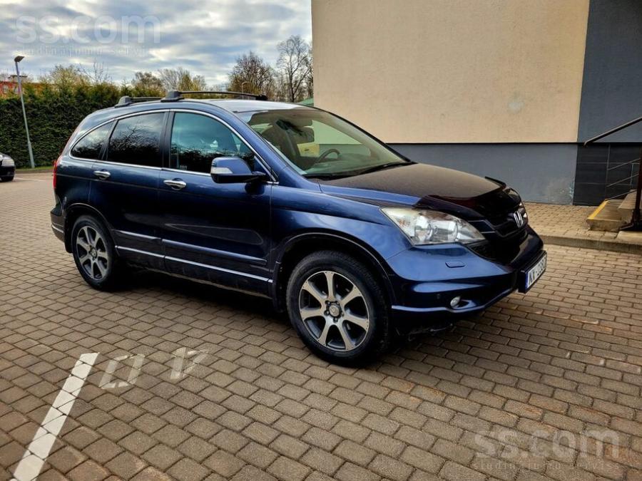 Zils Honda CR-V 2012 Rīga, ar dzinēja tilpumu 2.20 L un nobraukumu 268 tūkst. km par 8500 €, foto 4 vietnē AUTOMOTO.COM.LV