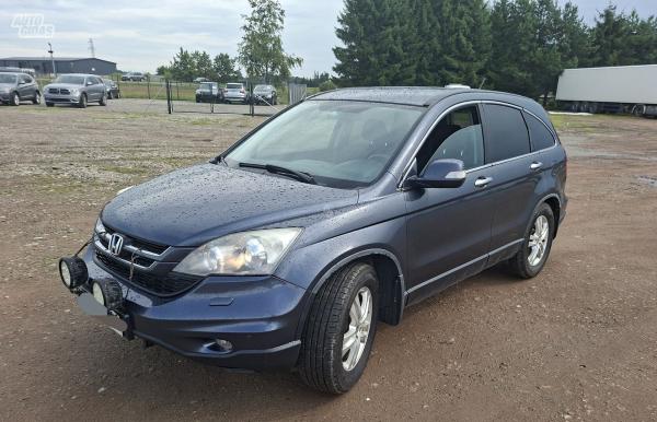Zils Honda CR-V 2012 Kauņa, ar dzinēja tilpumu 2.20 L un nobraukumu 400 tūkst. km par 5600 €, foto 4 vietnē AUTOMOTO.COM.LV