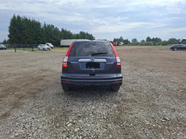 Zils Honda CR-V 2012 Kauņa, ar dzinēja tilpumu 2.20 L un nobraukumu 400 tūkst. km par 5600 €, foto 9 vietnē AUTOMOTO.COM.LV