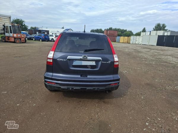 Zils Honda CR-V 2012 Kauņa, ar dzinēja tilpumu 2.20 L un nobraukumu 400 tūkst. km par 5600 €, foto 10 vietnē AUTOMOTO.COM.LV