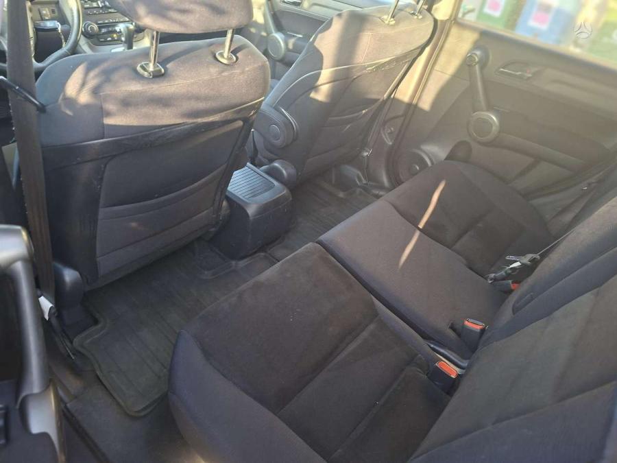 Blue Honda CR-V 2012 in Kaunas, with an engine capacity of 2.20 L and mileage of 290 thousand km for 5600 €, photo 21 on AUTOMOTO.COM.LV