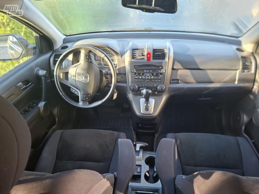 Blue Honda CR-V 2012 in Kaunas, with an engine capacity of 2.20 L and mileage of 290 thousand km for 5350 €, photo 25 on AUTOMOTO.COM.LV