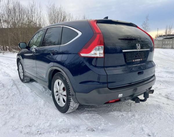 Blue Honda CR-V 2013 in Siauliai, with an engine capacity of 2.20 L and mileage of 266 thousand km for 9650 €, photo 5 on AUTOMOTO.COM.LV