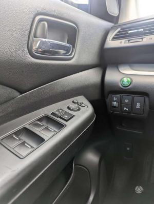 Zils Honda CR-V 2013 Kauņa, ar dzinēja tilpumu 2.00 L un nobraukumu 268 tūkst. km par 6950 €, foto 33 vietnē AUTOMOTO.COM.LV
