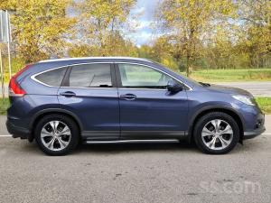 Zils Honda CR-V 2013 Ogre, ar dzinēja tilpumu 2.00 L un nobraukumu 216 tūkst. km par 11450 €, foto 5 vietnē AUTOMOTO.COM.LV