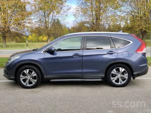 Zils Honda CR-V 2013 Ogre, ar dzinēja tilpumu 2.00 L un nobraukumu 216 tūkst. km par 11450 €, foto 6 vietnē AUTOMOTO.COM.LV