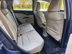 Zils Honda CR-V 2013 Ogre, ar dzinēja tilpumu 2.00 L un nobraukumu 216 tūkst. km par 11450 €, foto 13 vietnē AUTOMOTO.COM.LV