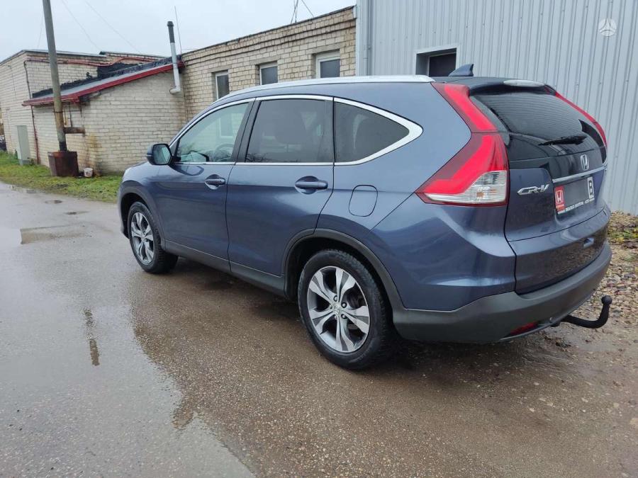 Zils Honda CR-V 2014 Ukmergė, ar dzinēja tilpumu 1.60 L un nobraukumu 225 tūkst. km par 8800 €, foto 6 vietnē AUTOMOTO.COM.LV
