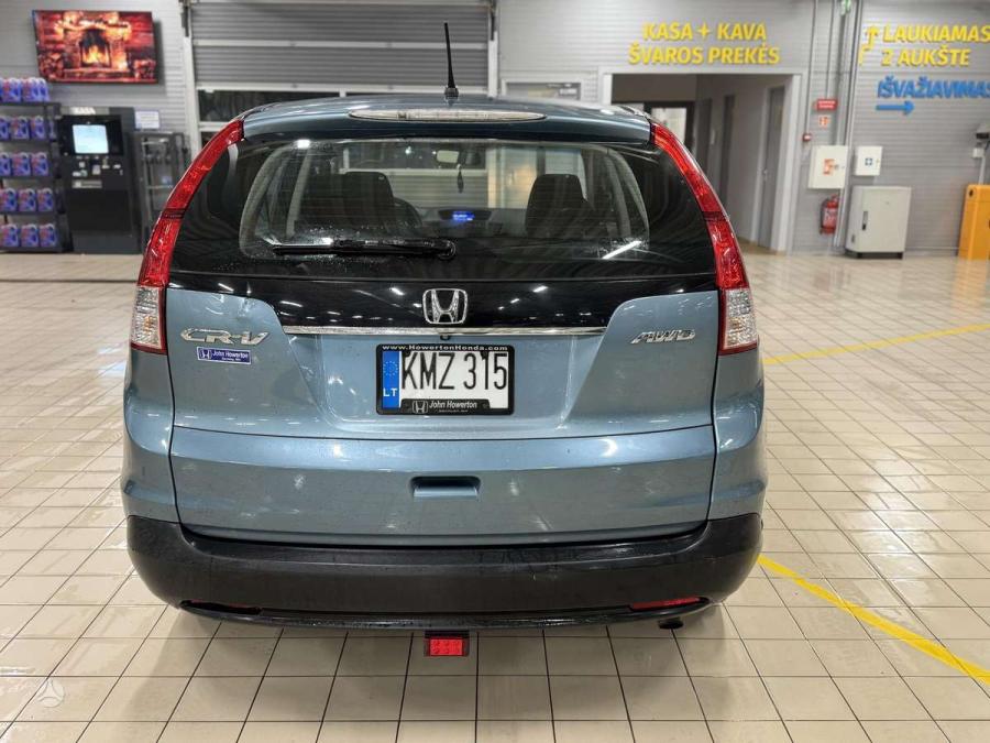 Blue Honda CR-V 2014 in Vilnius, with an engine capacity of 2.35 L and mileage of 97 thousand km for 7350 €, photo 3 on AUTOMOTO.COM.LV