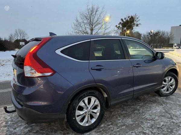 Blue Honda CR-V 2014 in Kaunas, with an engine capacity of 2.00 L and mileage of 337 thousand km for 7000 €, photo 4 on AUTOMOTO.COM.LV
