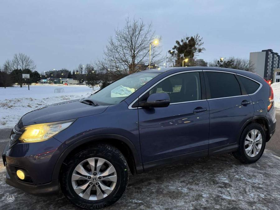 Zils Honda CR-V 2014 Kauņa, ar dzinēja tilpumu 2.00 L un nobraukumu 337 tūkst. km par 7000 €, foto 10 vietnē AUTOMOTO.COM.LV