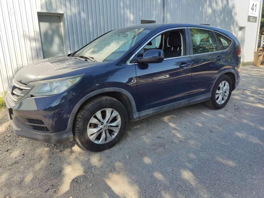 Blue Honda CR-V 2014 in Ukmerge, with an engine capacity of 1.60 L and mileage of 187 thousand km for 6300 €, photo 3 on AUTOMOTO.COM.LV