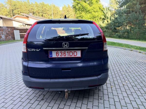 Blue Honda CR-V 2014 in Silale, with an engine capacity of 2.20 L and mileage of 313 thousand km for 6000 €, photo 5 on AUTOMOTO.COM.LV