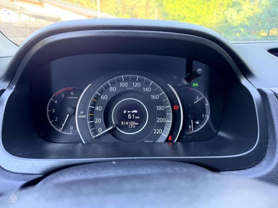 Blue Honda CR-V 2014 in Silale, with an engine capacity of 2.20 L and mileage of 313 thousand km for 6000 €, photo 18 on AUTOMOTO.COM.LV