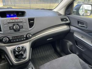 Blue Honda CR-V 2015 in Jonava, with an engine capacity of 2.20 L and mileage of 353 thousand km for 8200 €, photo 14 on AUTOMOTO.COM.LV