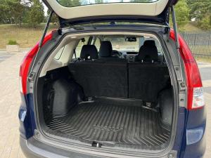 Zils Honda CR-V 2015 Jonava, ar dzinēja tilpumu 2.20 L un nobraukumu 354 tūkst. km par 8200 €, foto 18 vietnē AUTOMOTO.COM.LV