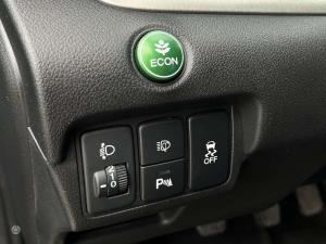 Zils Honda CR-V 2015 Jonava, ar dzinēja tilpumu 2.20 L un nobraukumu 354 tūkst. km par 8200 €, foto 20 vietnē AUTOMOTO.COM.LV