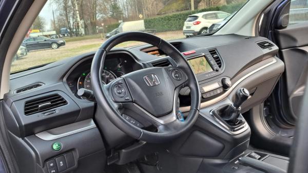 Zils Honda CR-V 2016 Rīga, ar dzinēja tilpumu 1.60 L un nobraukumu 182 tūkst. km par 12990 €, foto 5 vietnē AUTOMOTO.COM.LV