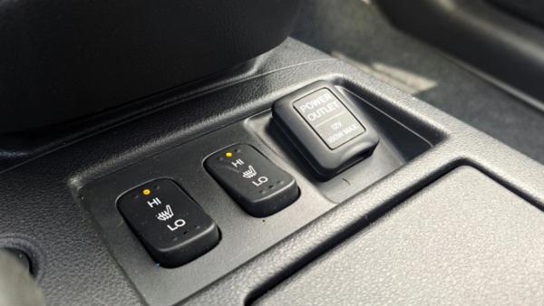 Zils Honda CR-V 2016 Rīga, ar dzinēja tilpumu 1.60 L un nobraukumu 182 tūkst. km par 12990 €, foto 9 vietnē AUTOMOTO.COM.LV