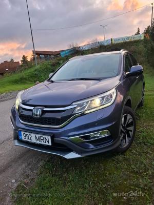 Blue Honda CR-V 2017 in Tallinn, with an engine capacity of 2.00 L and mileage of 115 thousand km for 17800 €, photo  on AUTOMOTO.COM.LV